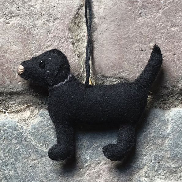 Felt hanging Labrador-Black – Balloons by Gracie Jaynes